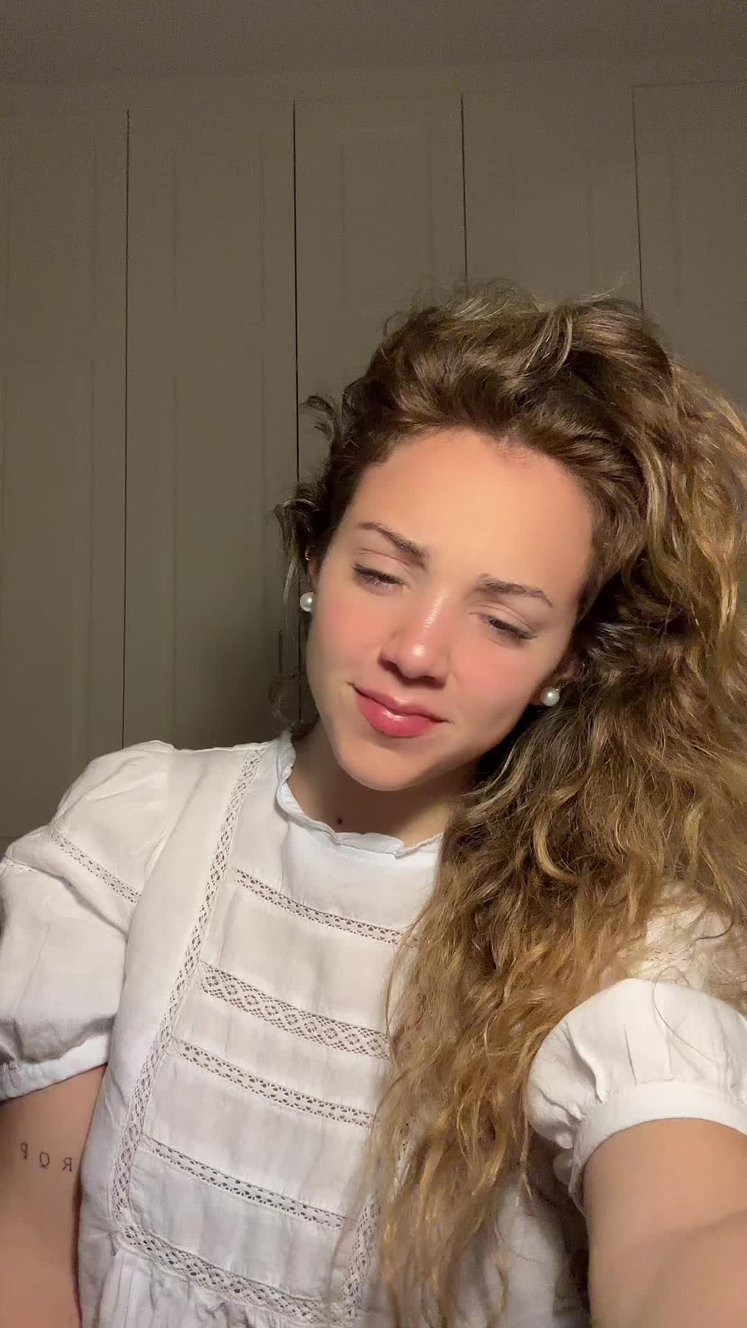 anitarqp (@anitarqp) - Urlebird