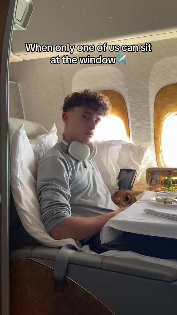 Liam & Romeo (@liamandromeo) - Urlebird