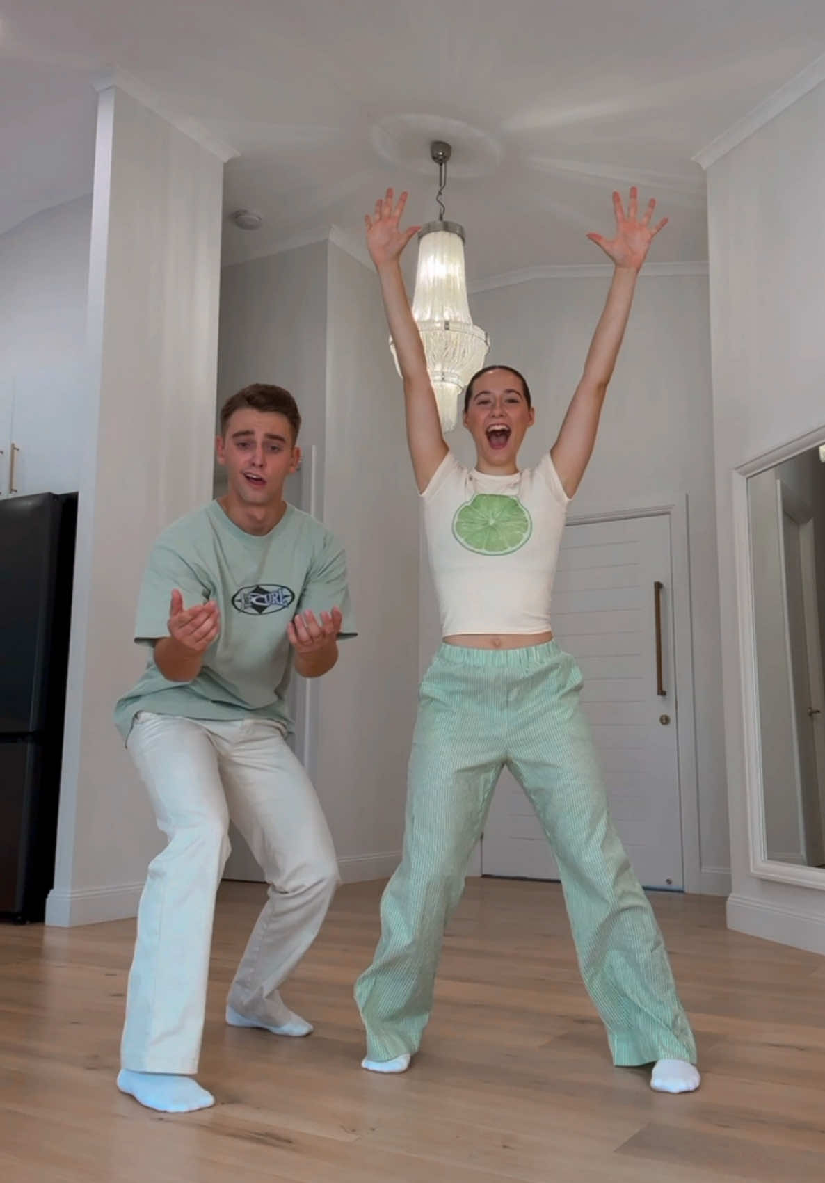 🦄 @jamesandjasmin - James & Jasmin - TikTok