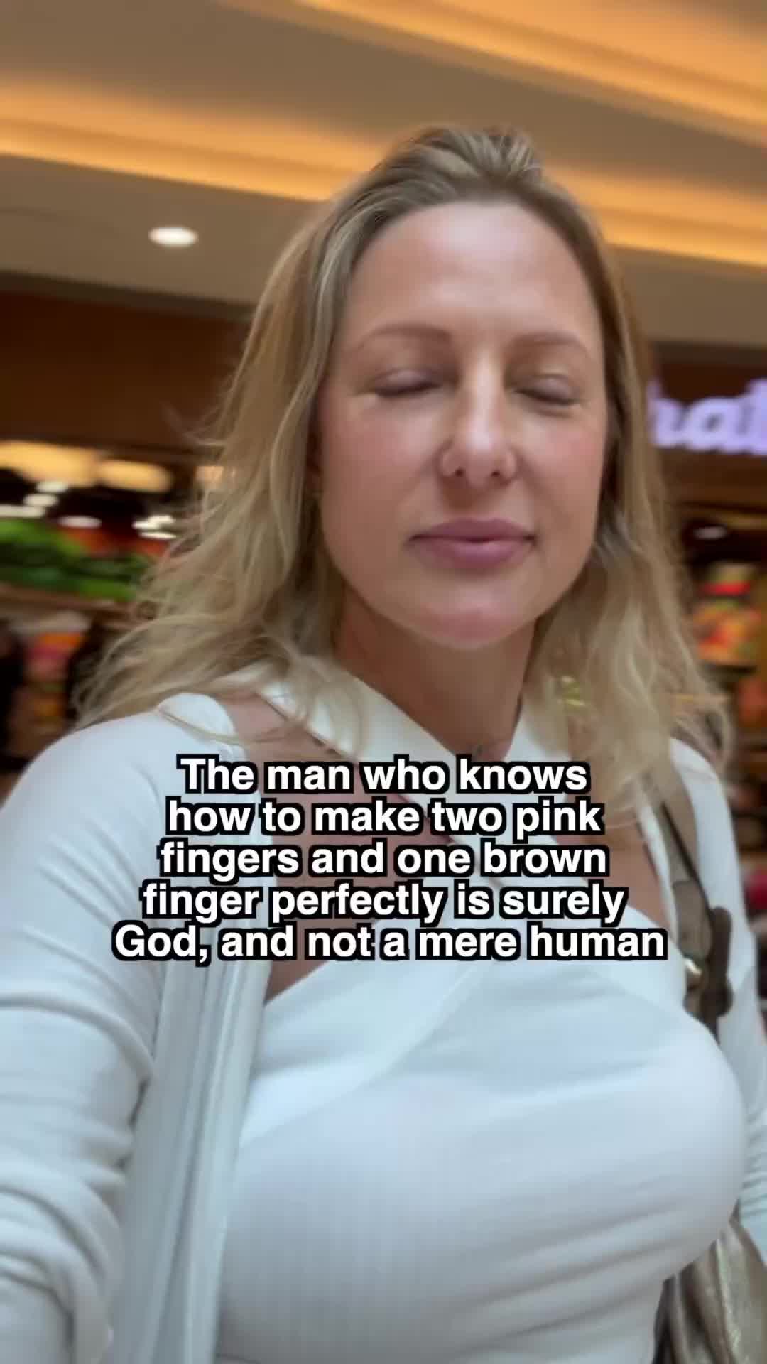 Faby Monteiro (@fabythemommy) - Urlebird