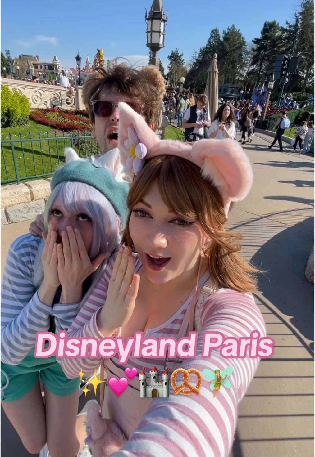 Disneyland Paris got us speechless 🏰 💕 | Abipop (@abipop_)