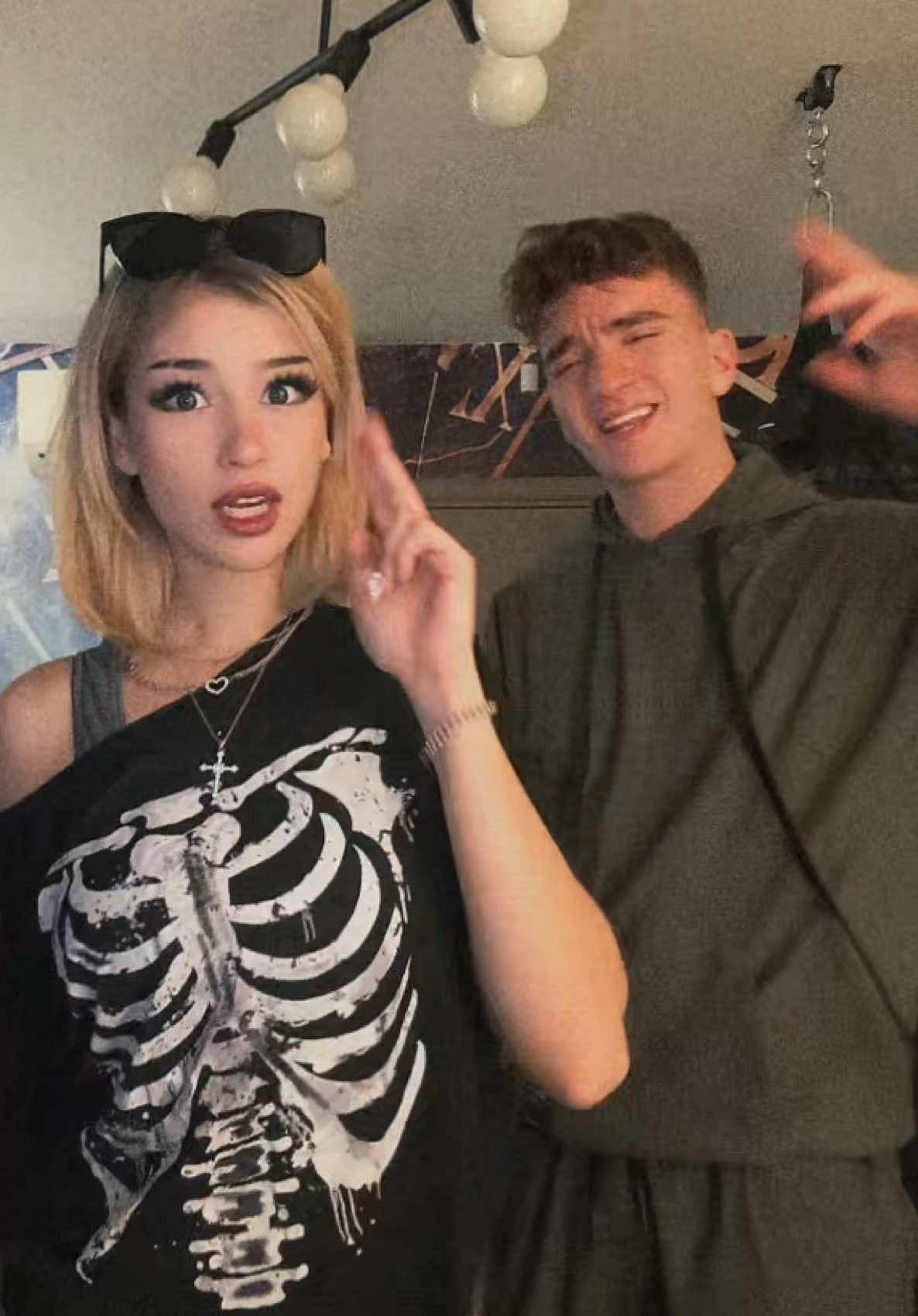 Linsho (@linsho) - Urlebird