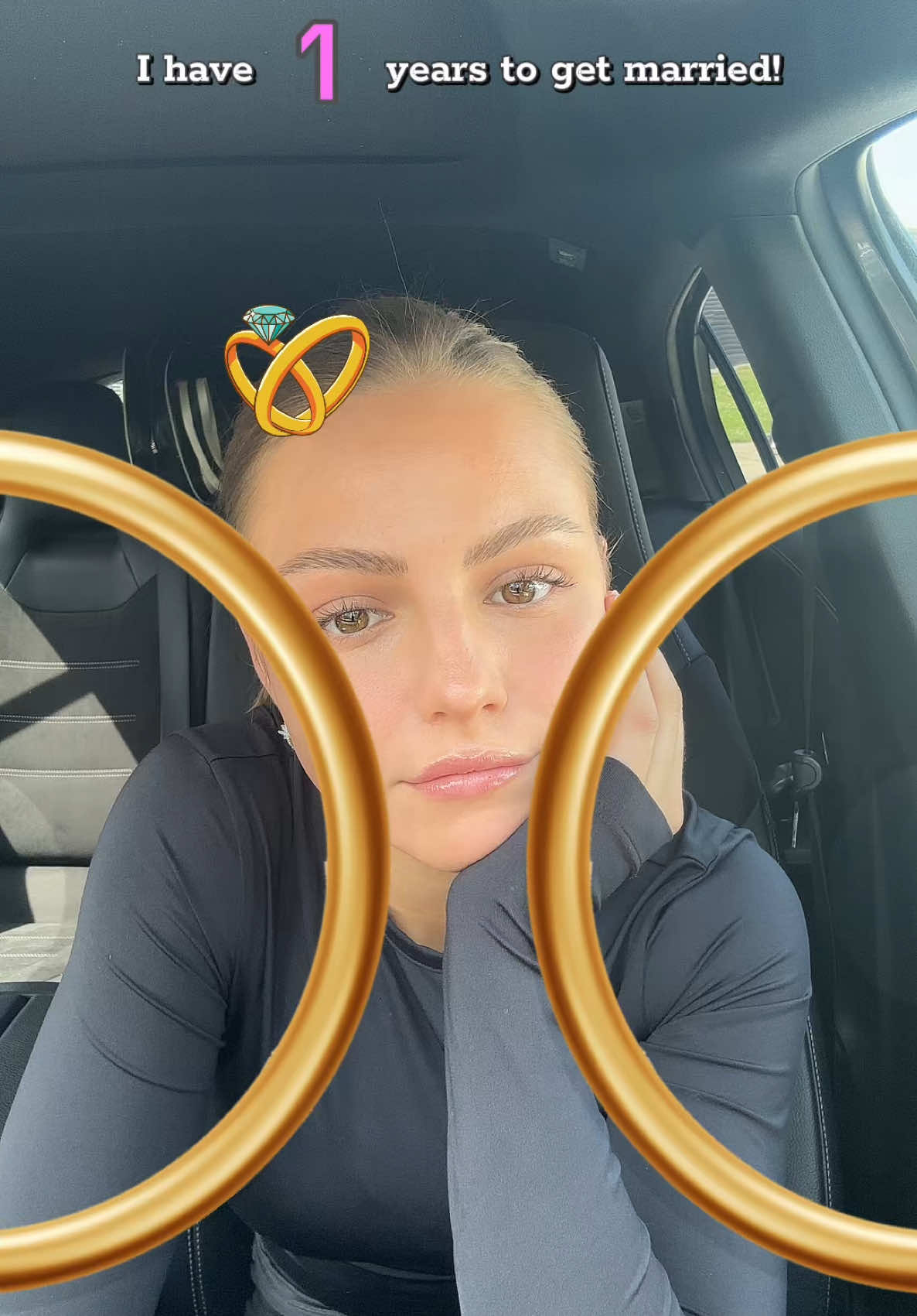 Juliahlrr (@juliaahlr) - Urlebird