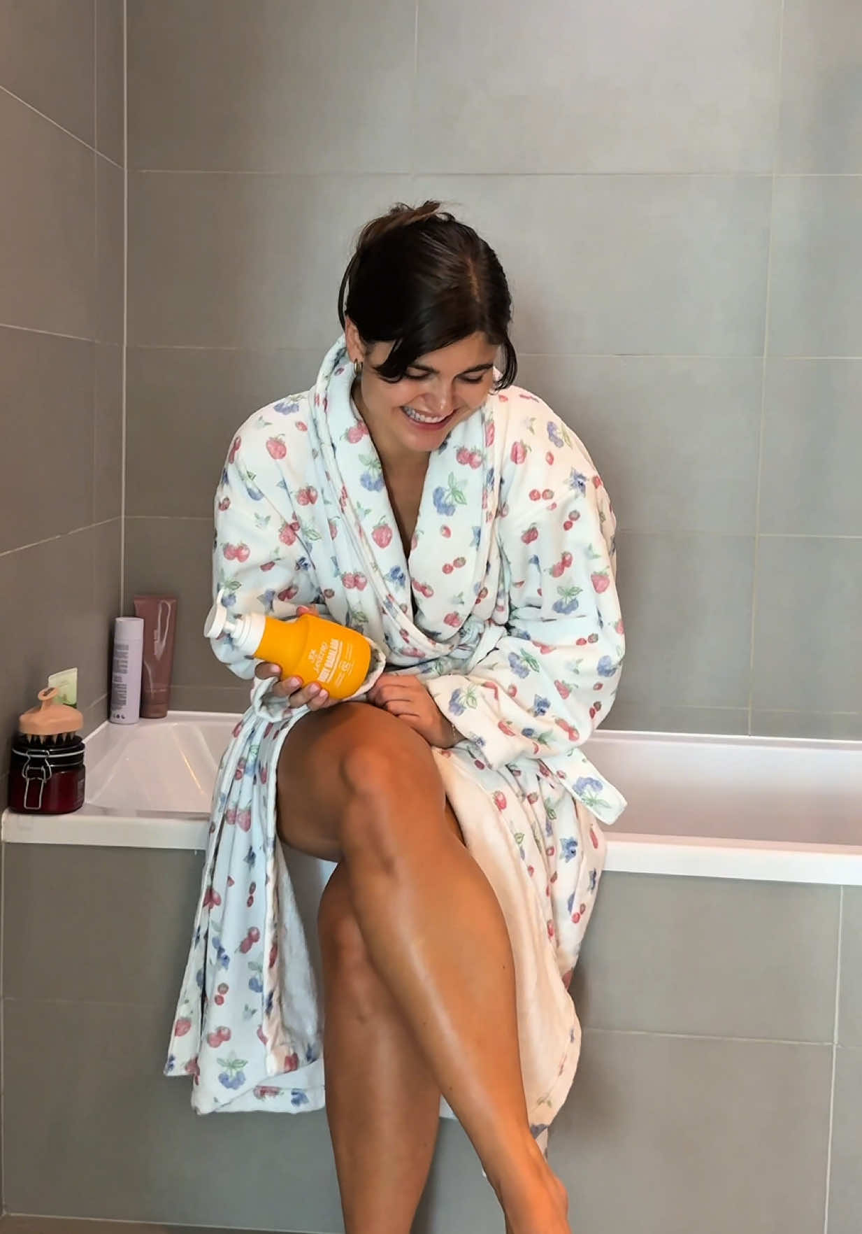 Elle Edwards (@livefitelle) - Urlebird