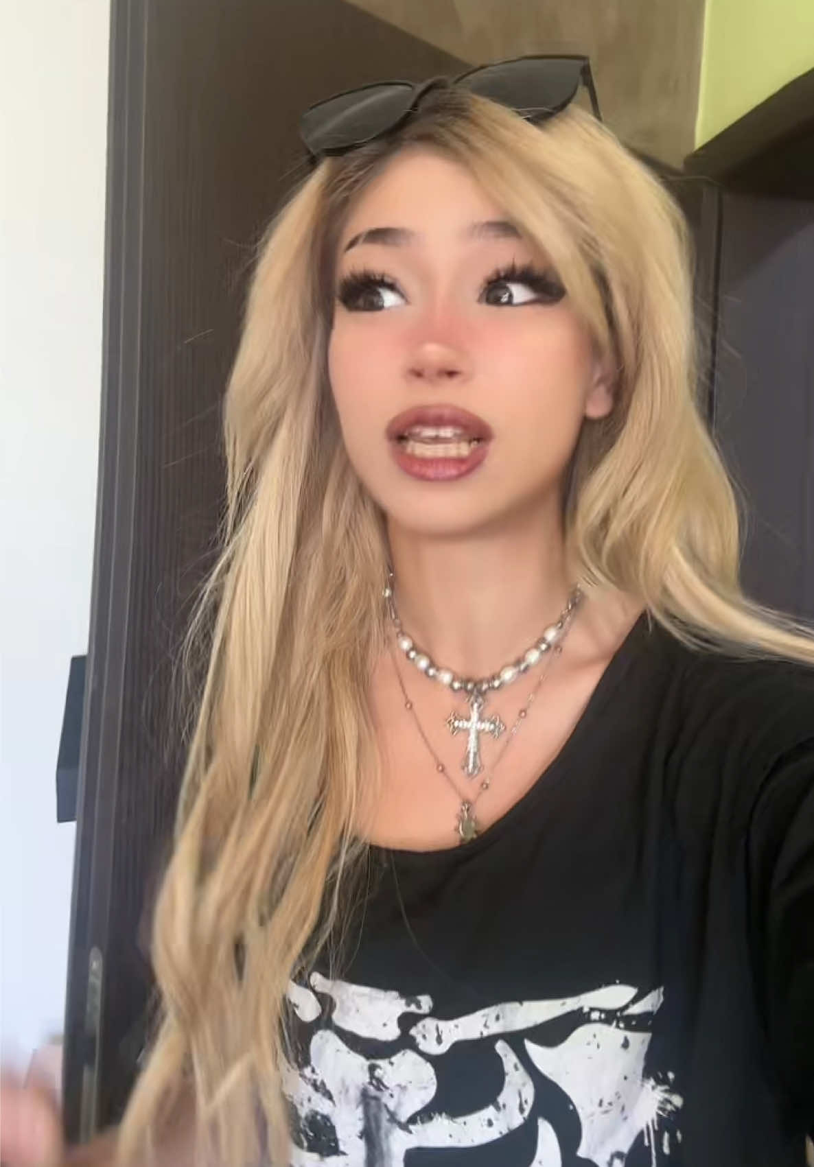 Linsho (@linsho) - Urlebird