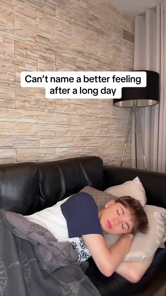 Liam & Romeo (@liamandromeo) - Urlebird