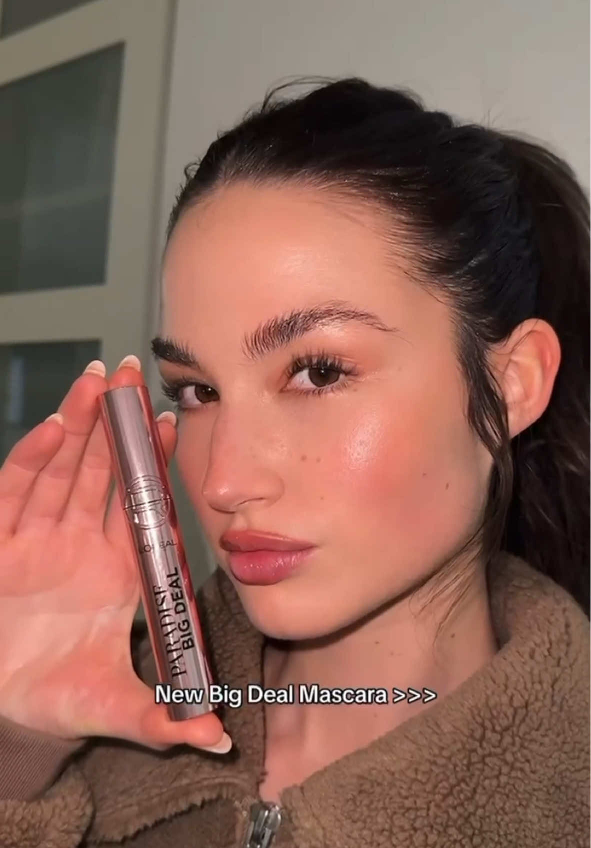 Anzeige | lashes are lashing @L’Oréal | Angelina 🦦 (@angelinafrerk)