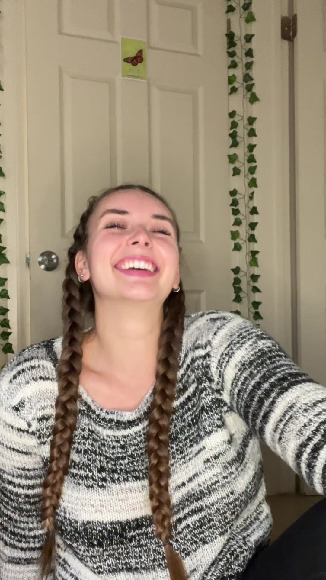 Erika Kay💋 (@erikakaysensuality) - Urlebird