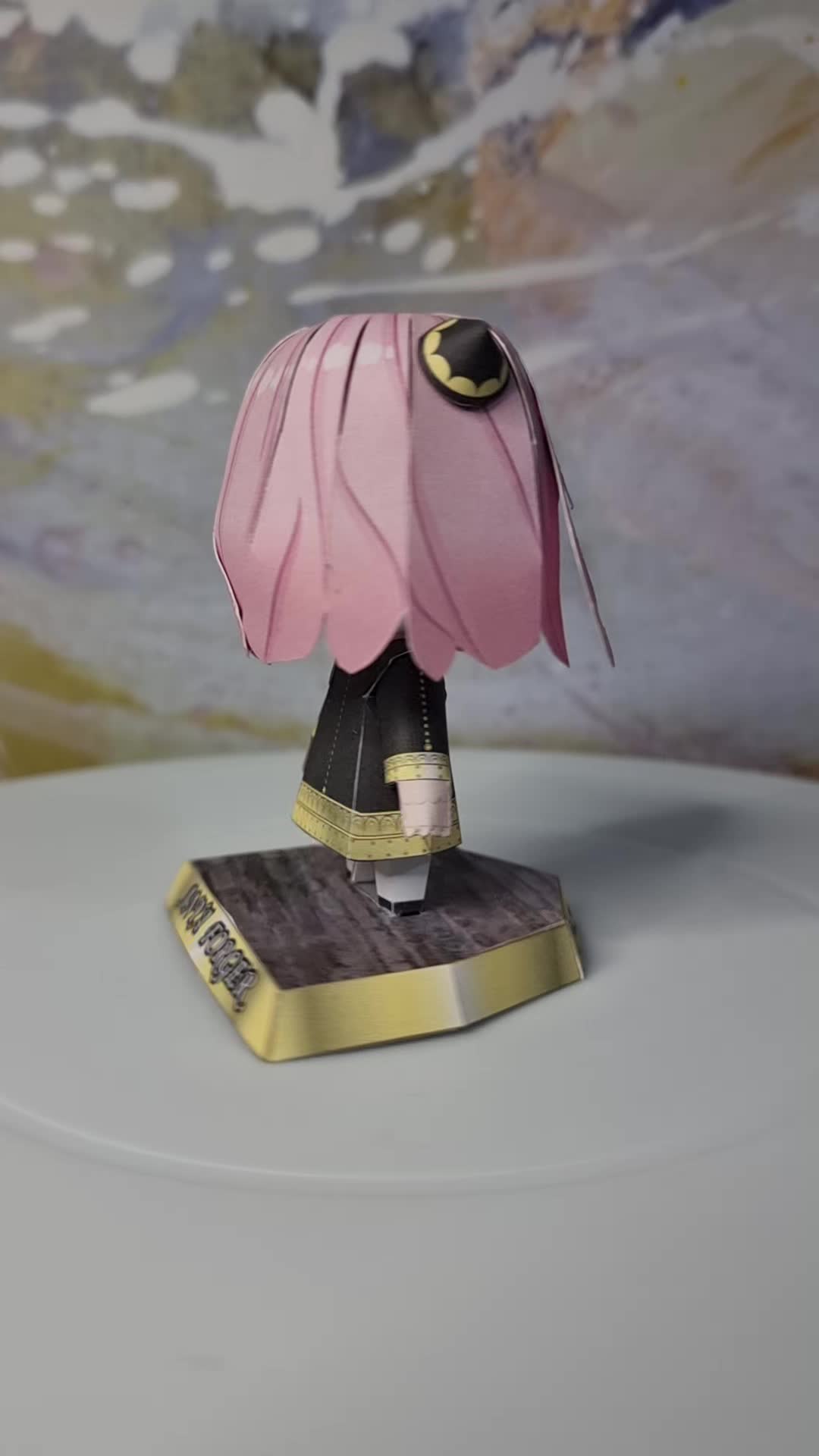 New addition to my papercraft | Yui ゆい (@hikarizer0)
