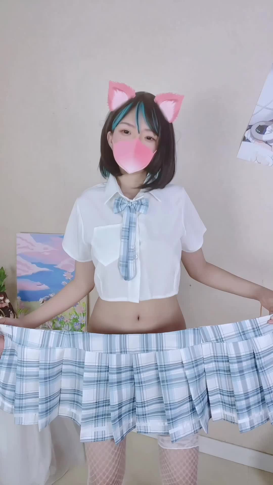 fxhmrw (@fxhmrw520) - Urlebird