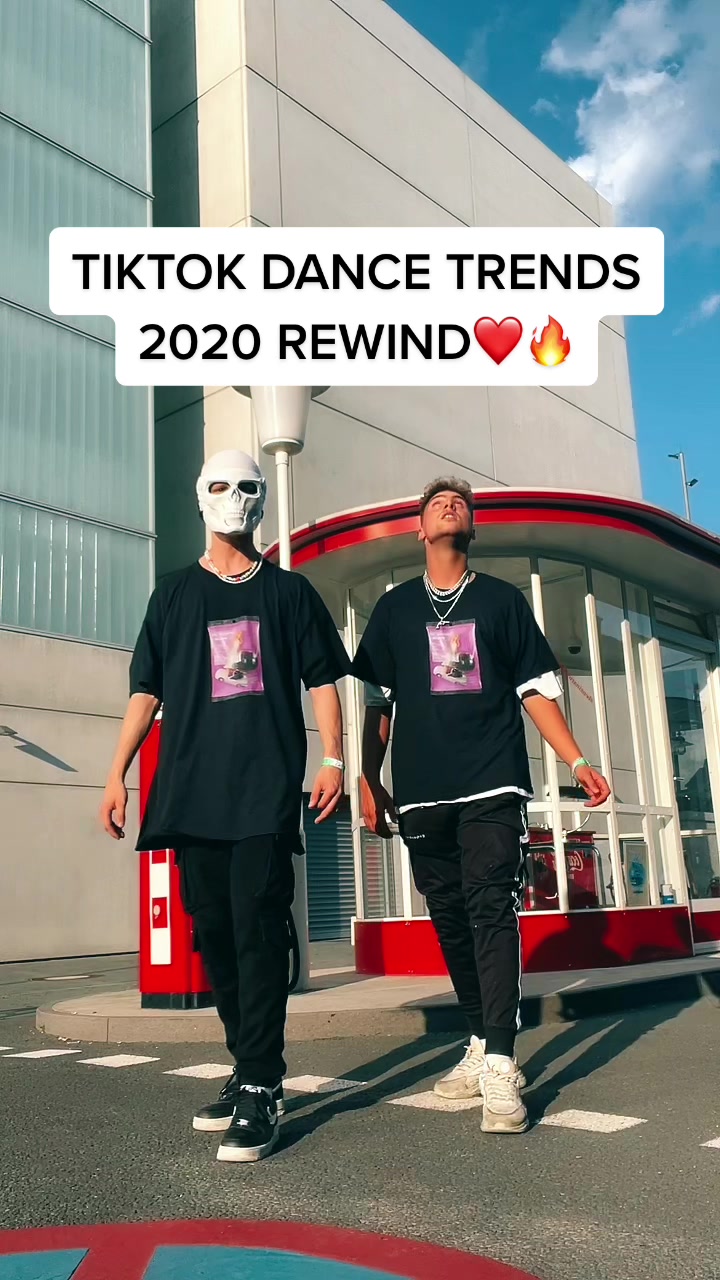 Tiktok Throwback with @avemoves ️ | 👑 JamooTv™ 👑 (@jamootv)