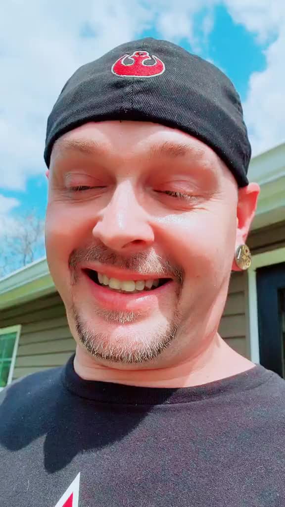 ⭐️ AllyMag Issue # 8 is here! ⭐️ | Alessandra Liu Official ...