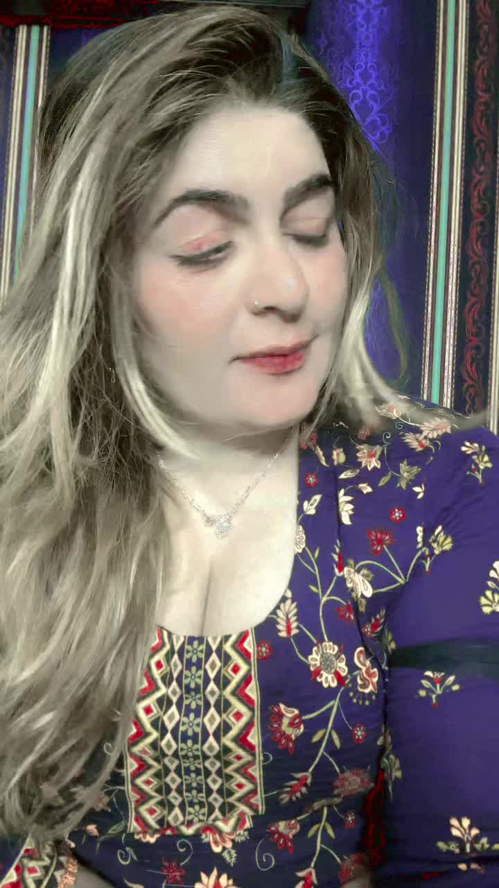 2.15K hearts, 32 shares | Saira Rani (@saira.rani191)