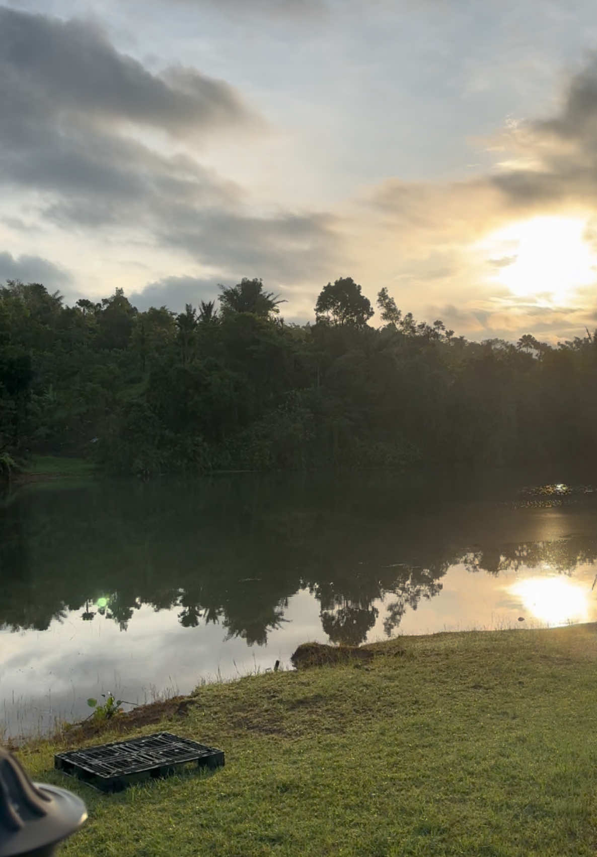 K LEBRIX LAKEHOUSE, CAVINTI LAGUNA | heydanes (@heydanes)