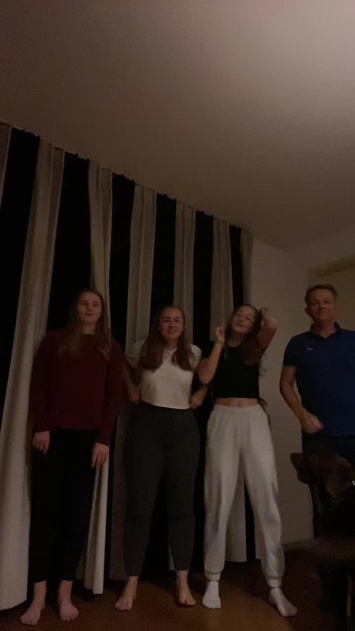 Gezelligheid in huize Zwaga ️‍🔥 (papa | Liselotte (@liselottezwaga)