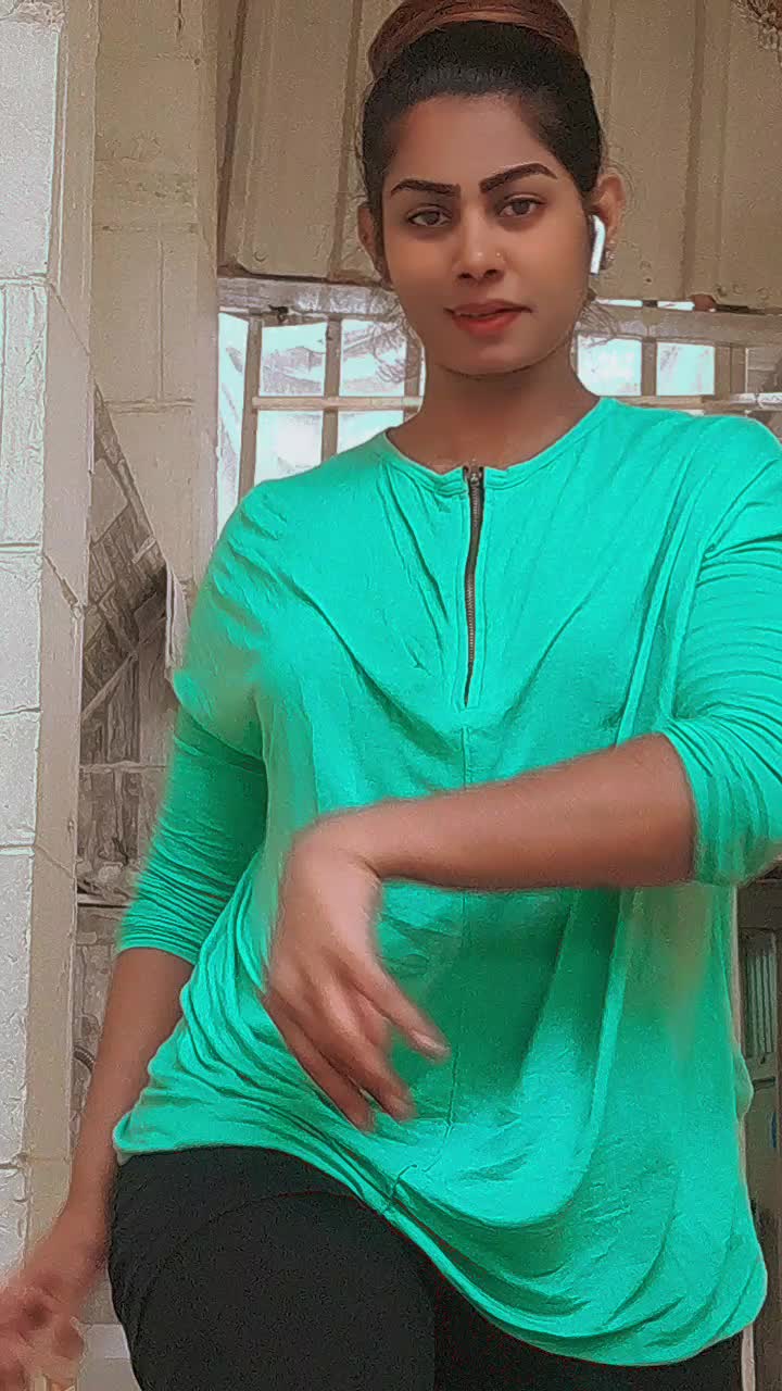 එ සින්දුව.. #foryou #onthisday #2m | Tᕼᗩᖇᑌᗯᗩ_111_🇱🇰🇰🇼_ثاروفا١١١ (@nickle_tharuwa_111)