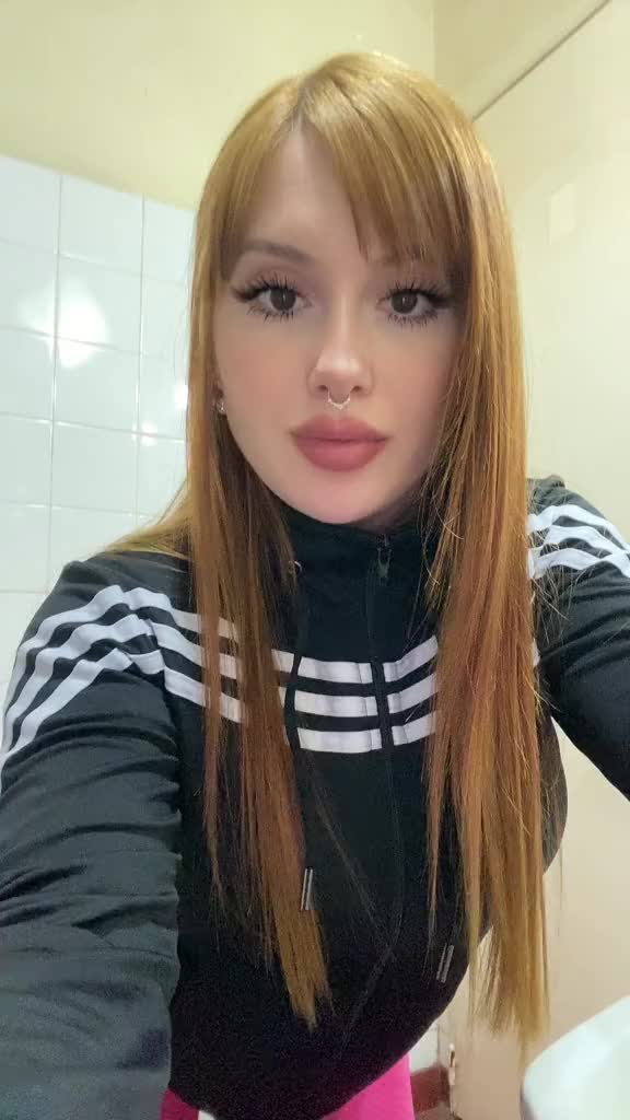 Melina Guida (@meliguidaoficial) - Urlebird