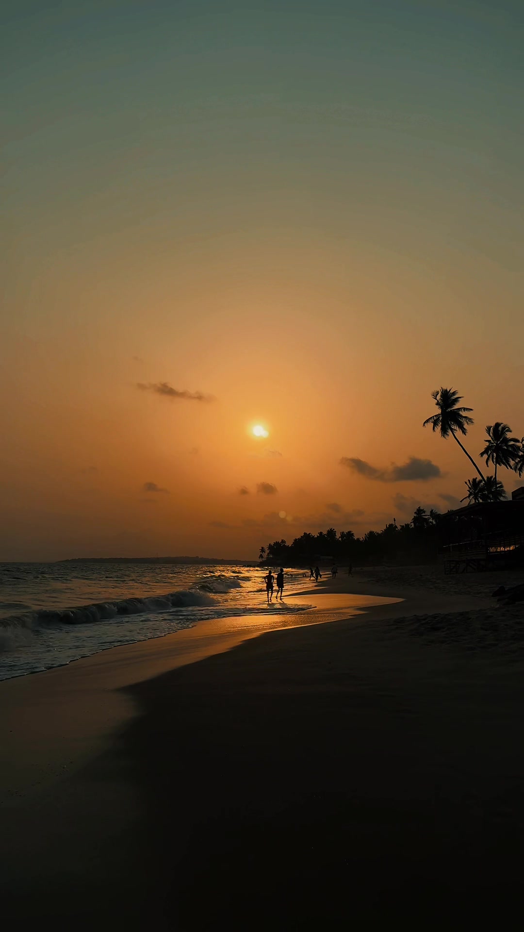 Catch me where the waves kiss the shore | Plaxedes_doobae (@plaxedes ...