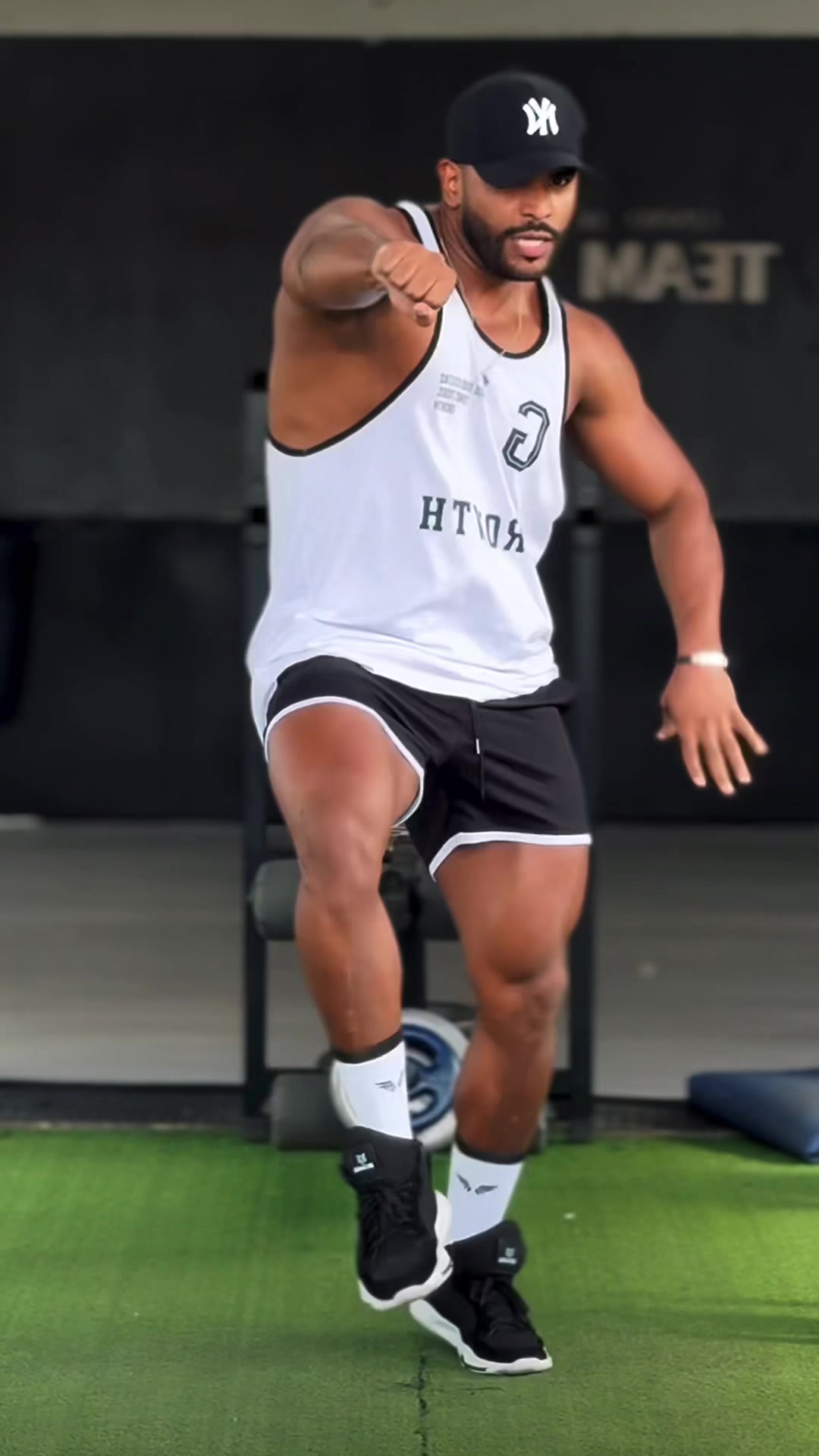 Murilo Mello (@_murilo_mello) - Urlebird