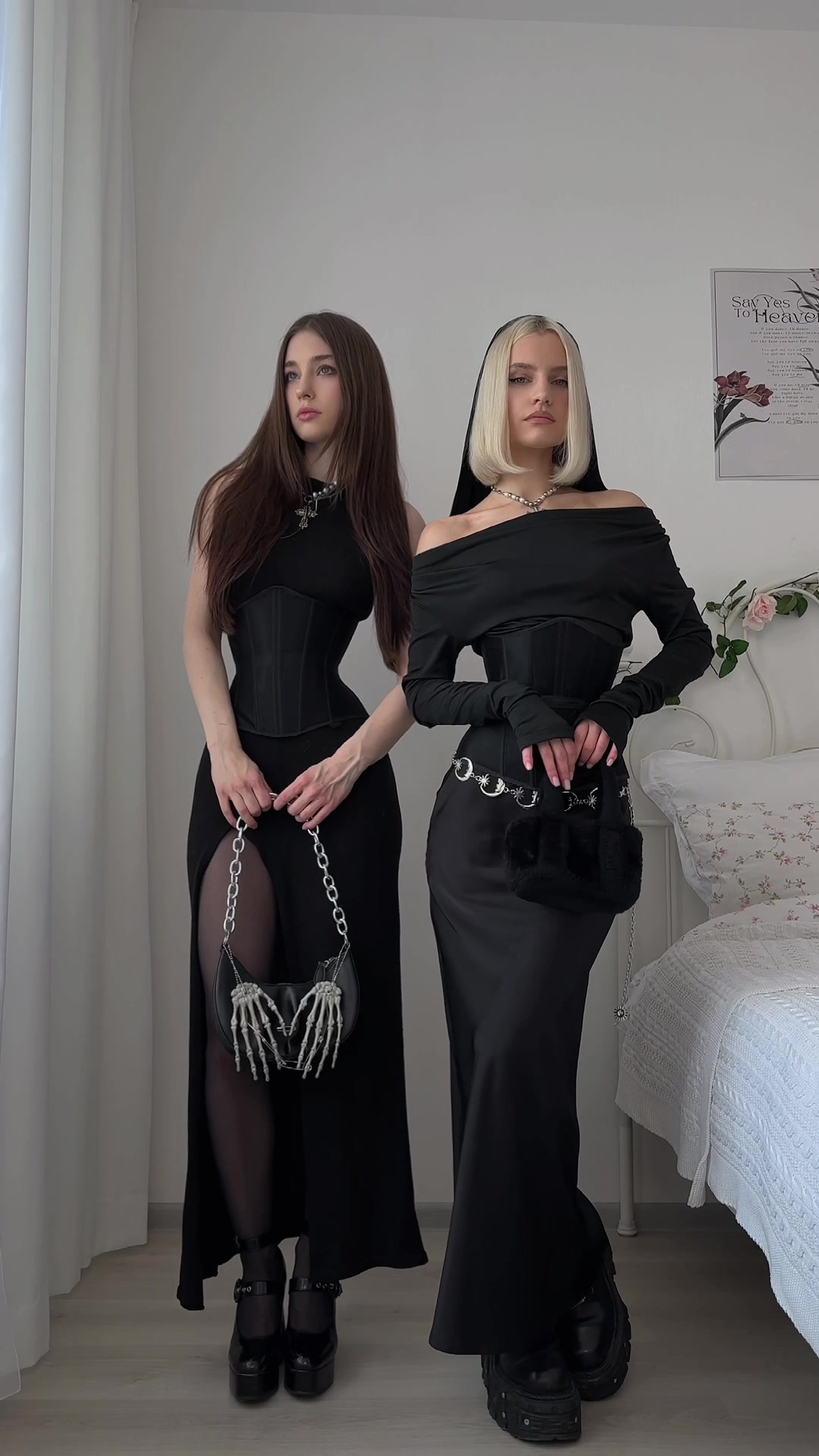 Inst: eva.mosevichhh🩶@Kristiarrt | Eva Mosevich (@eva.mosevich)