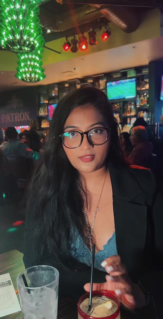 🦄 @nikkibhatt10 - Nikki Bhatt - TikTok