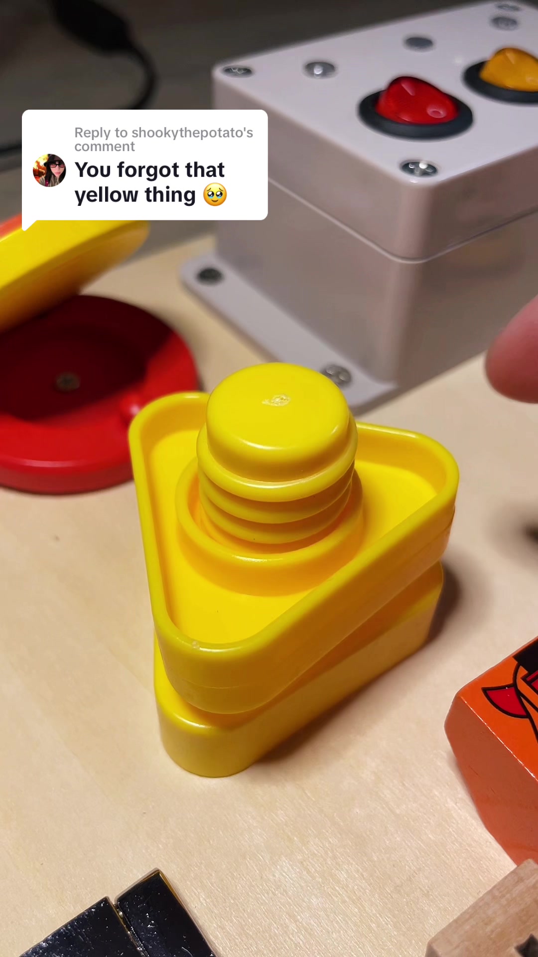 ASMR Darling 🌙 (@theasmrdarling) - Urlebird