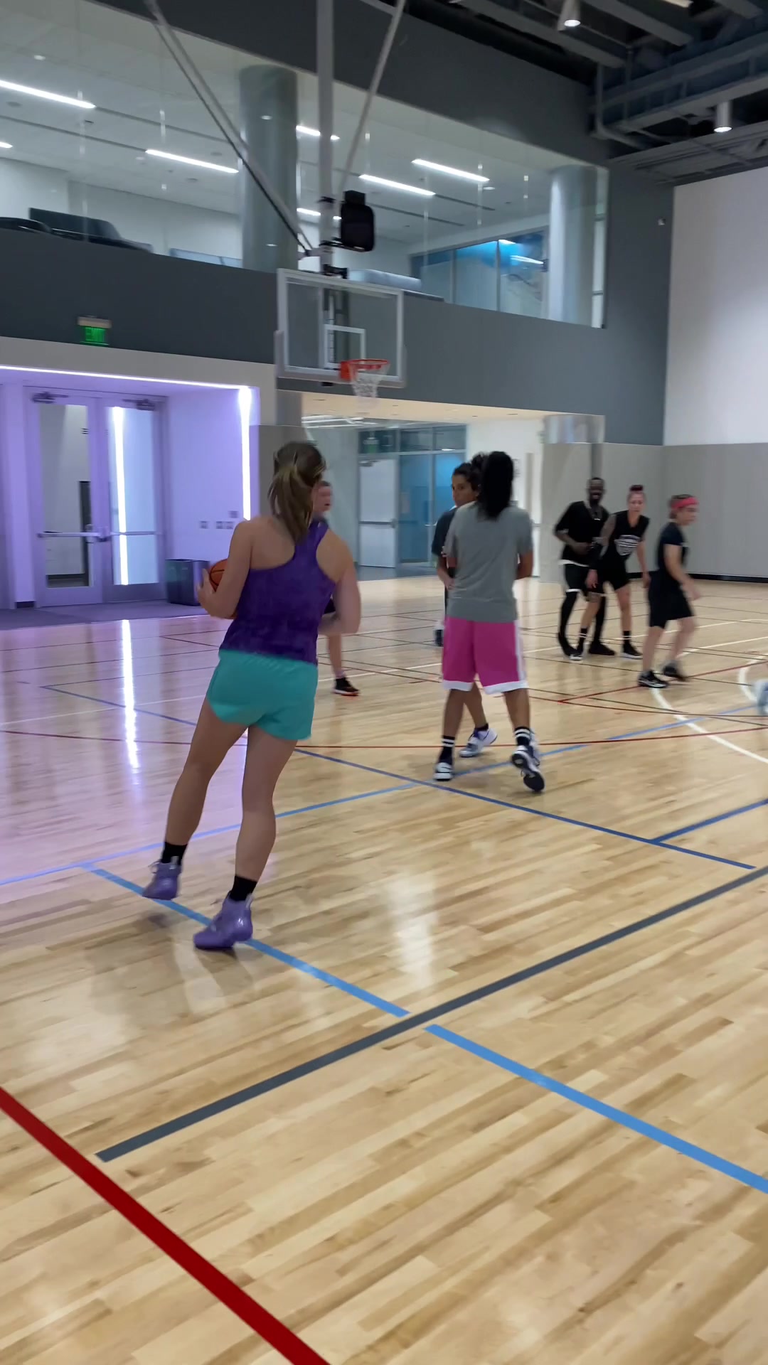 Kayla Autumn Ward (@kaylaautumnward) - Urlebird