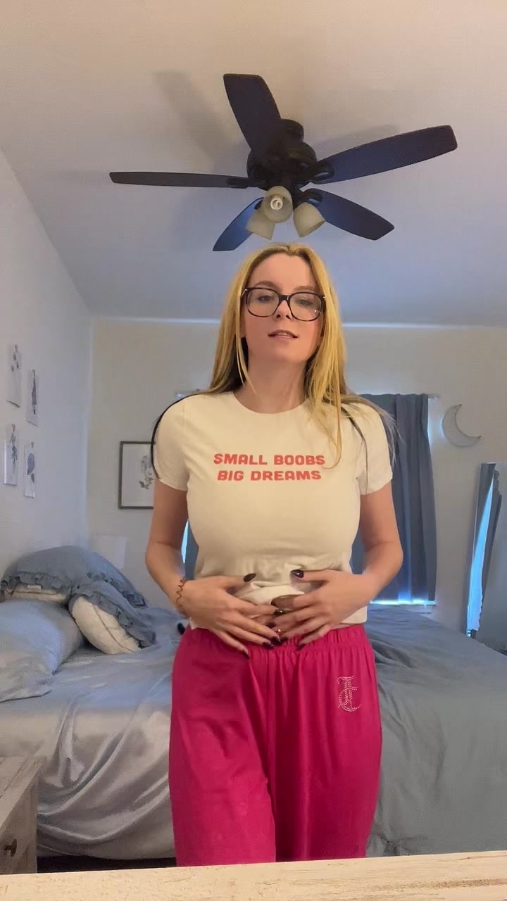 yellz1 (@yellz0) - Urlebird