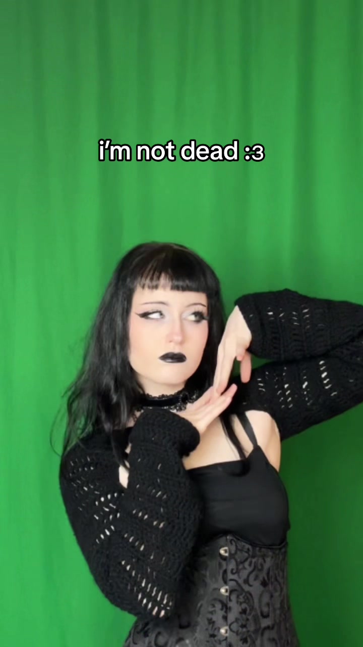 not so saucy sphinx (@sussysphinx) - Urlebird