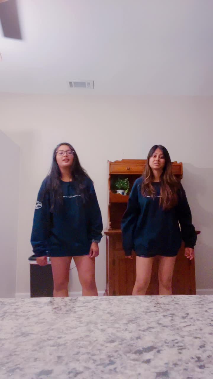🦄 @nikkibhatt10 - Nikki Bhatt - TikTok