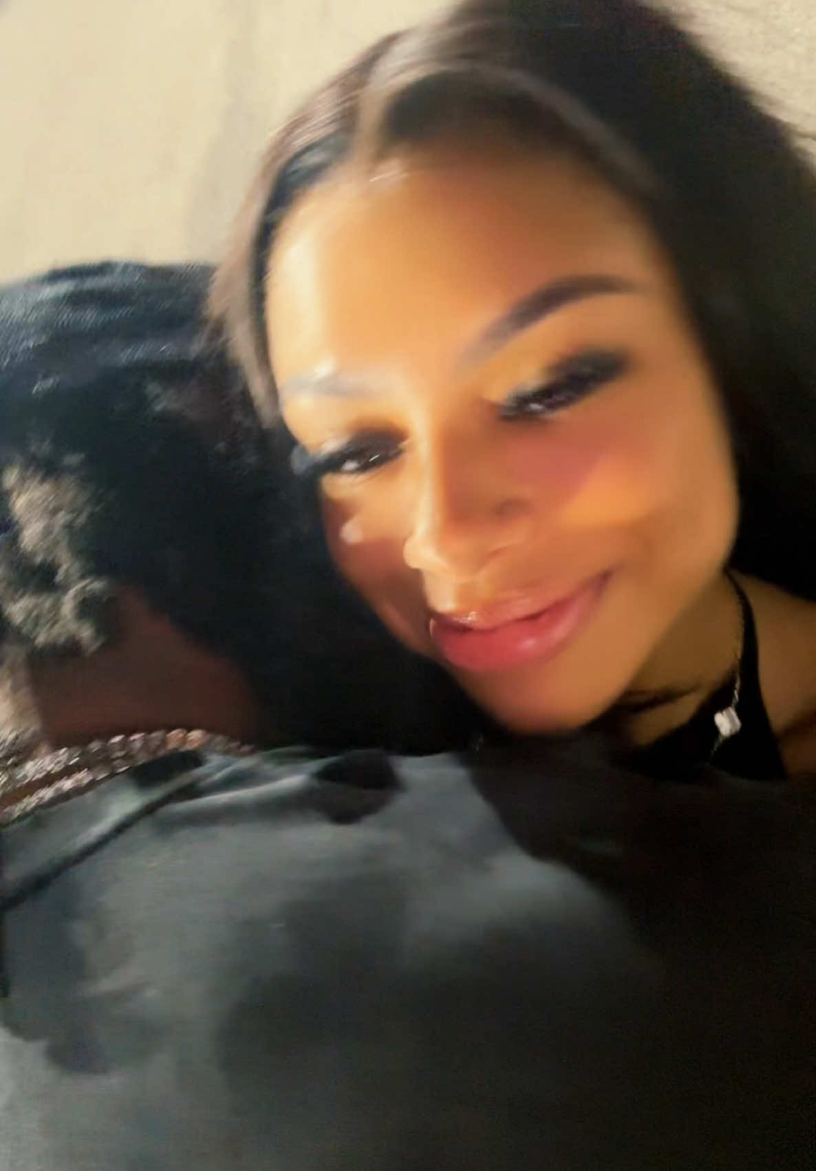 Nadia J (@notnadiajocelyn) - Urlebird