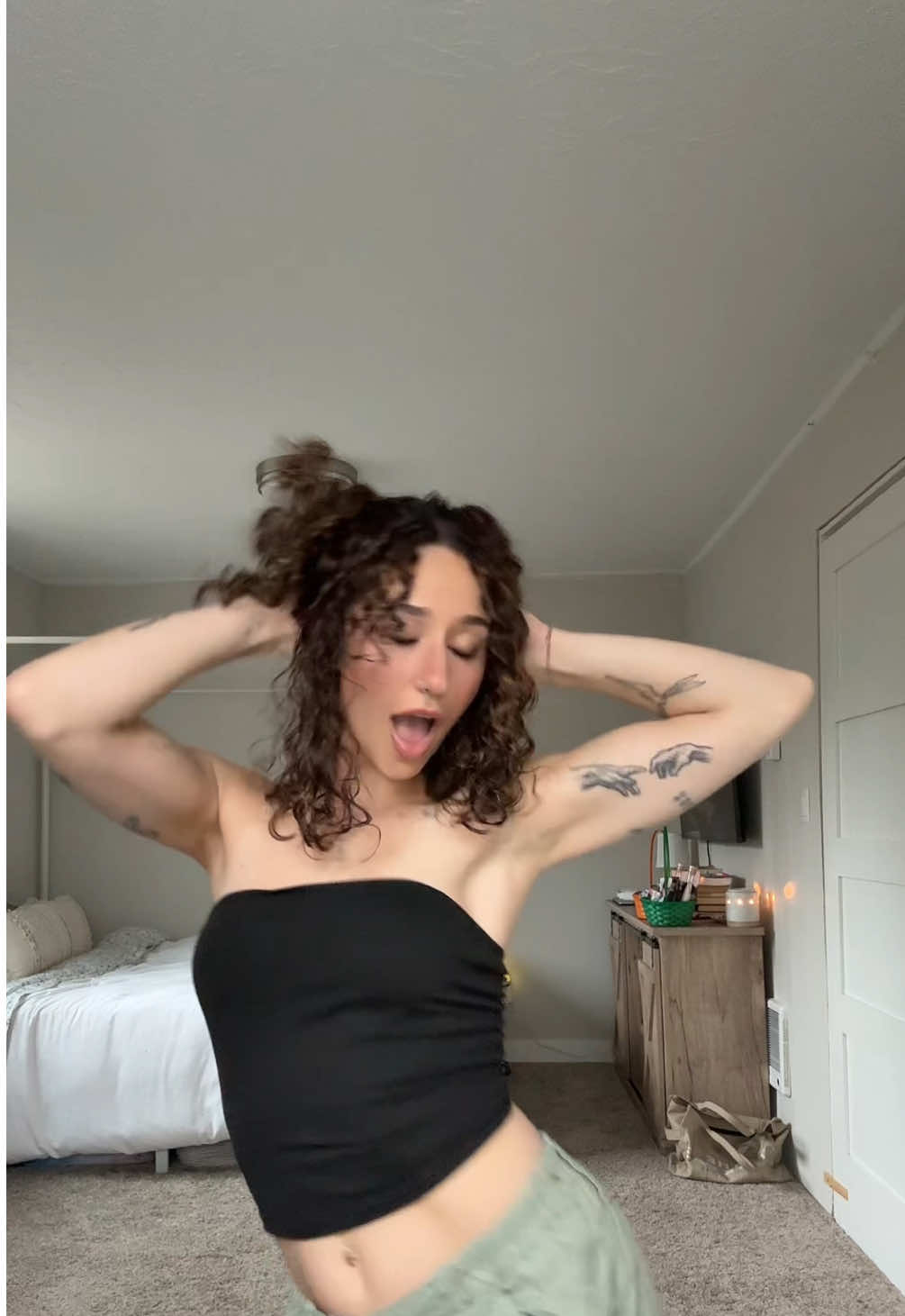 Aliyah Picarella (@aliyahpicarella) - Urlebird