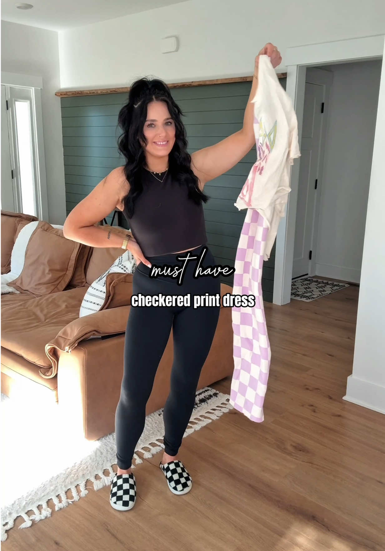 You will regret if you don’t watch this | Evi 🌺 (@littlebirdevi)