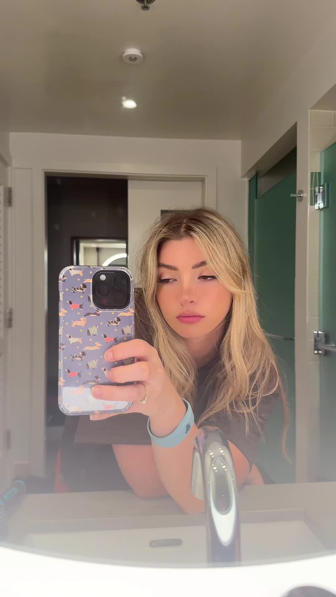 🦄 @carleycakeee3 - Carley - TikTok