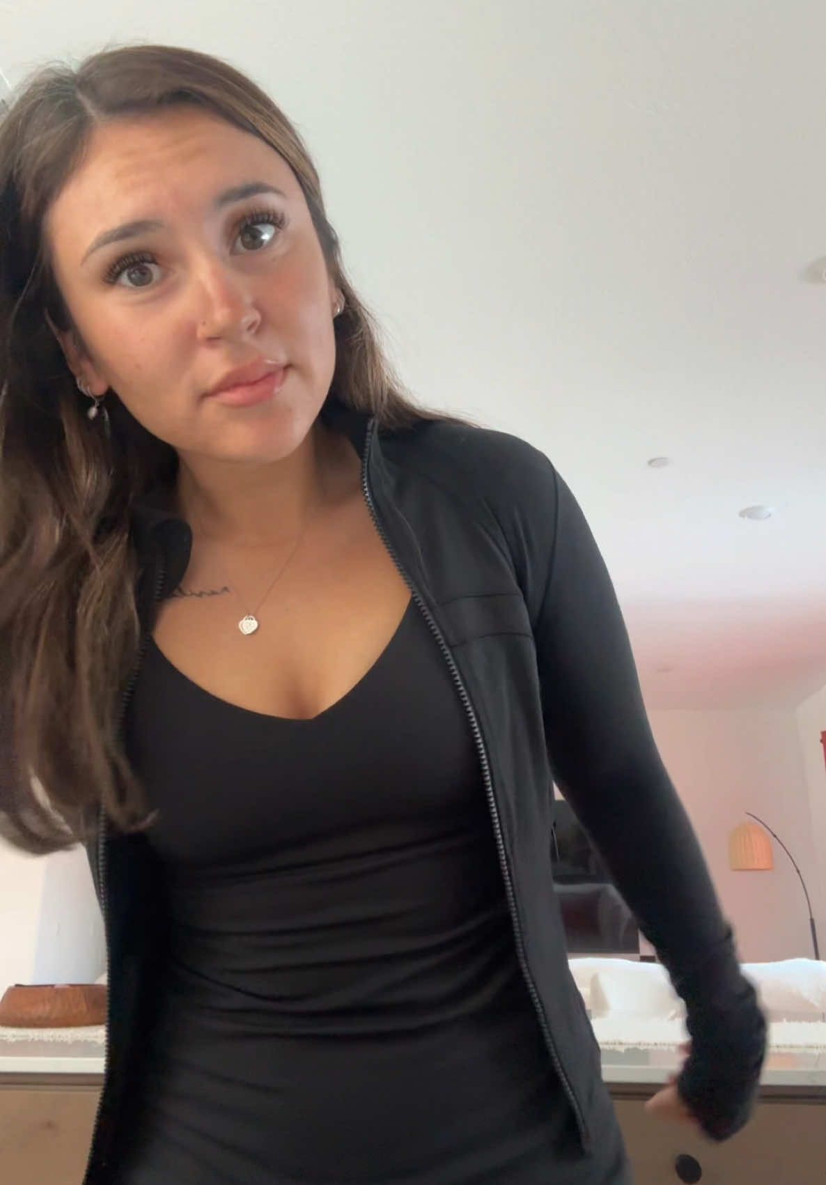 astrogirl (@notastrogirl) - Urlebird