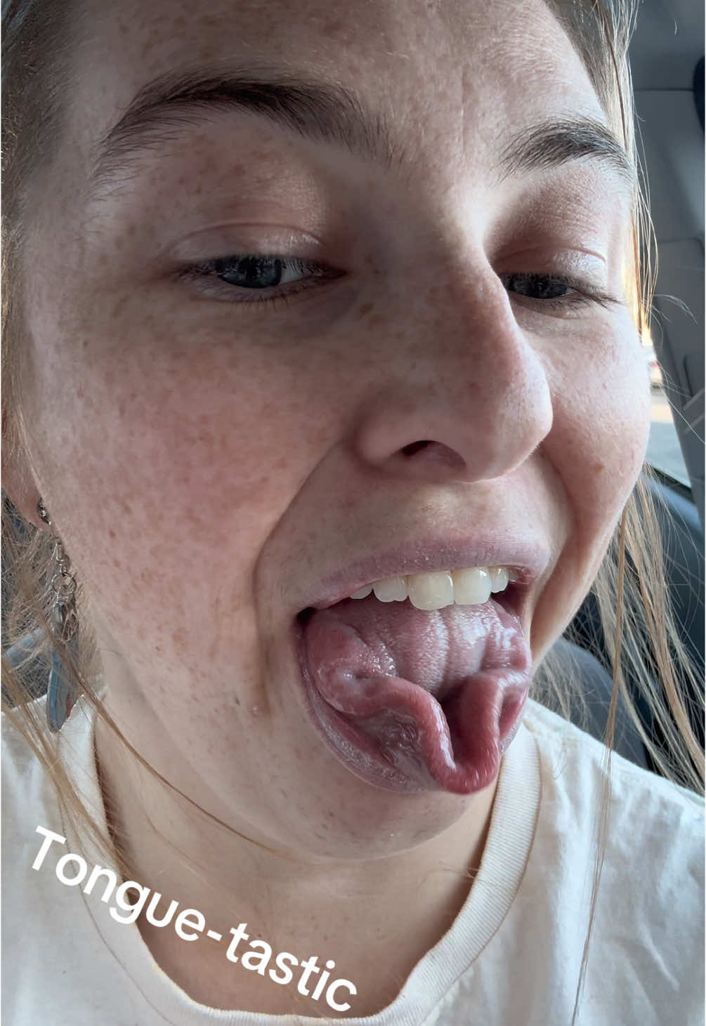 Tongue-tastic Kiwi (@tongue_tastic_kiwi) - Urlebird