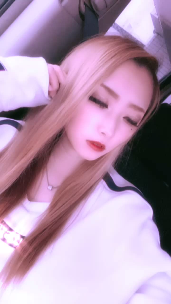 ド金髪時代😆 #vintagebling #おすすめ | まお (@mchan__320173)