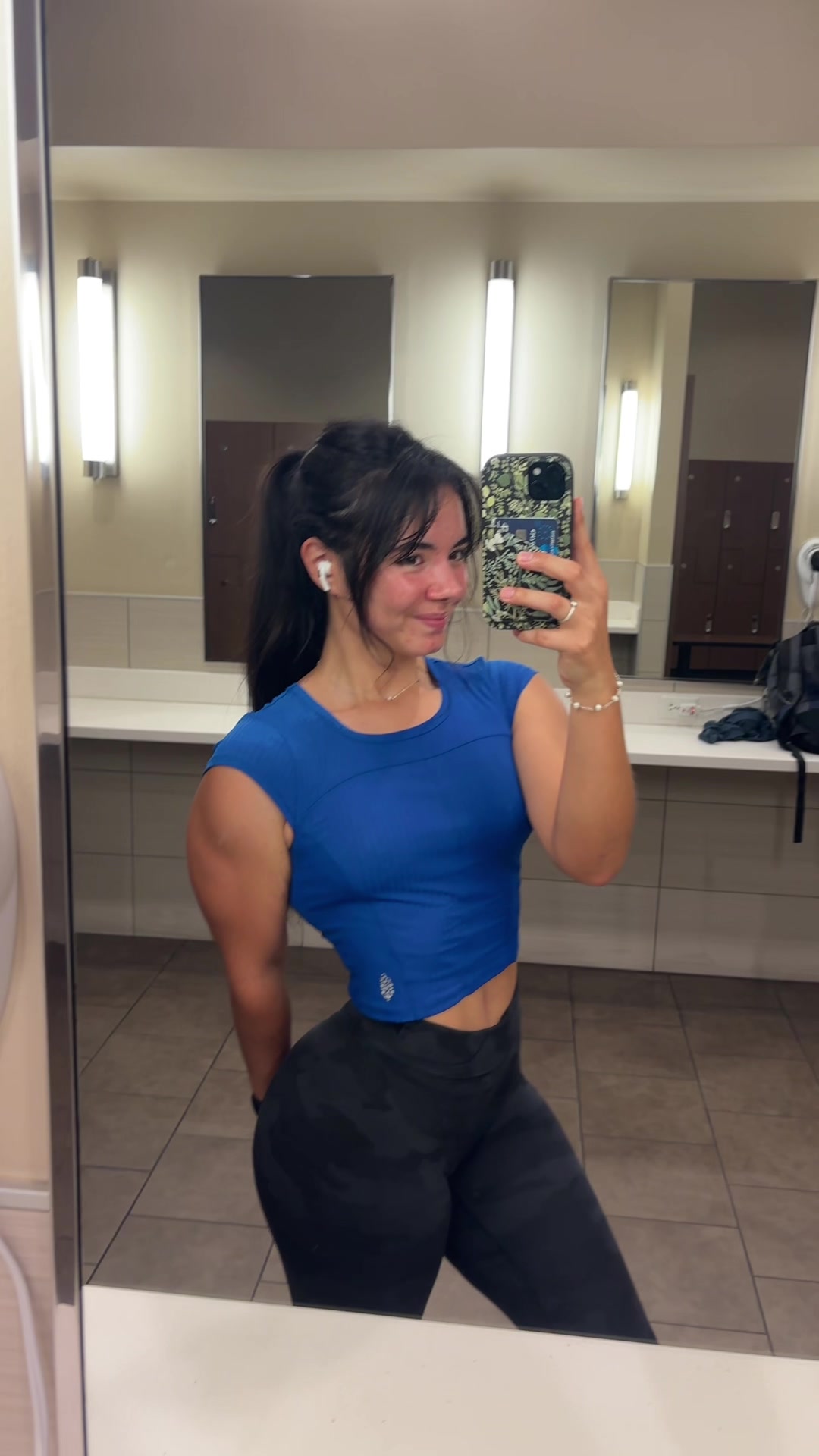 lizzy porter (@thelizzyporter) - Urlebird