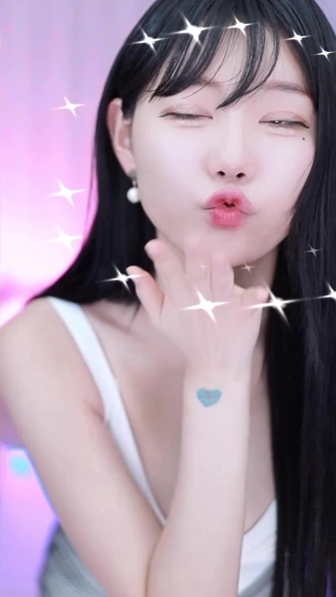 Berry0314 (@berry0314moments) - Urlebird