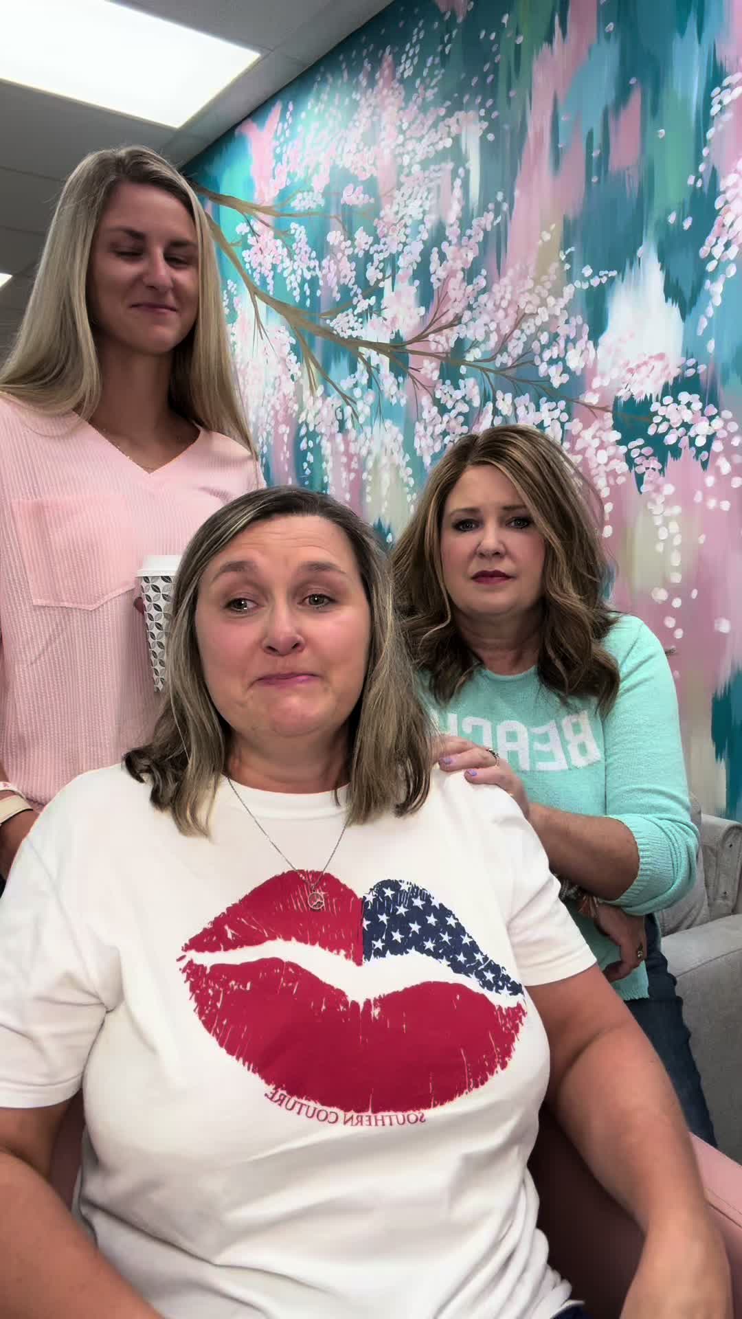 Was this man staring at me? 🙊 | Evi 🌺 (@littlebirdevi)