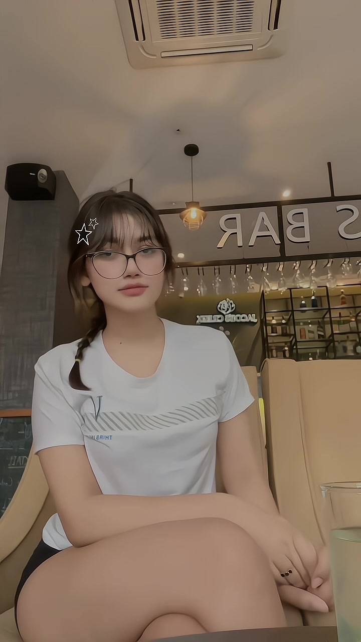 ritika kharel (@__riteeka_) - Urlebird