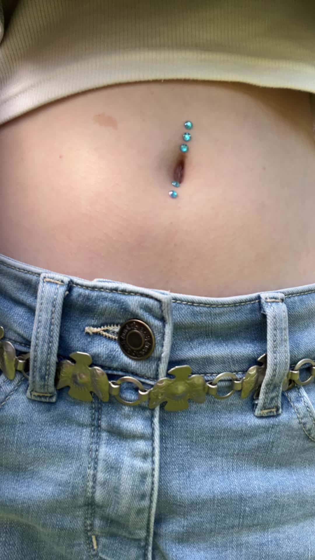 unoangryone (@unoangryone) - Urlebird