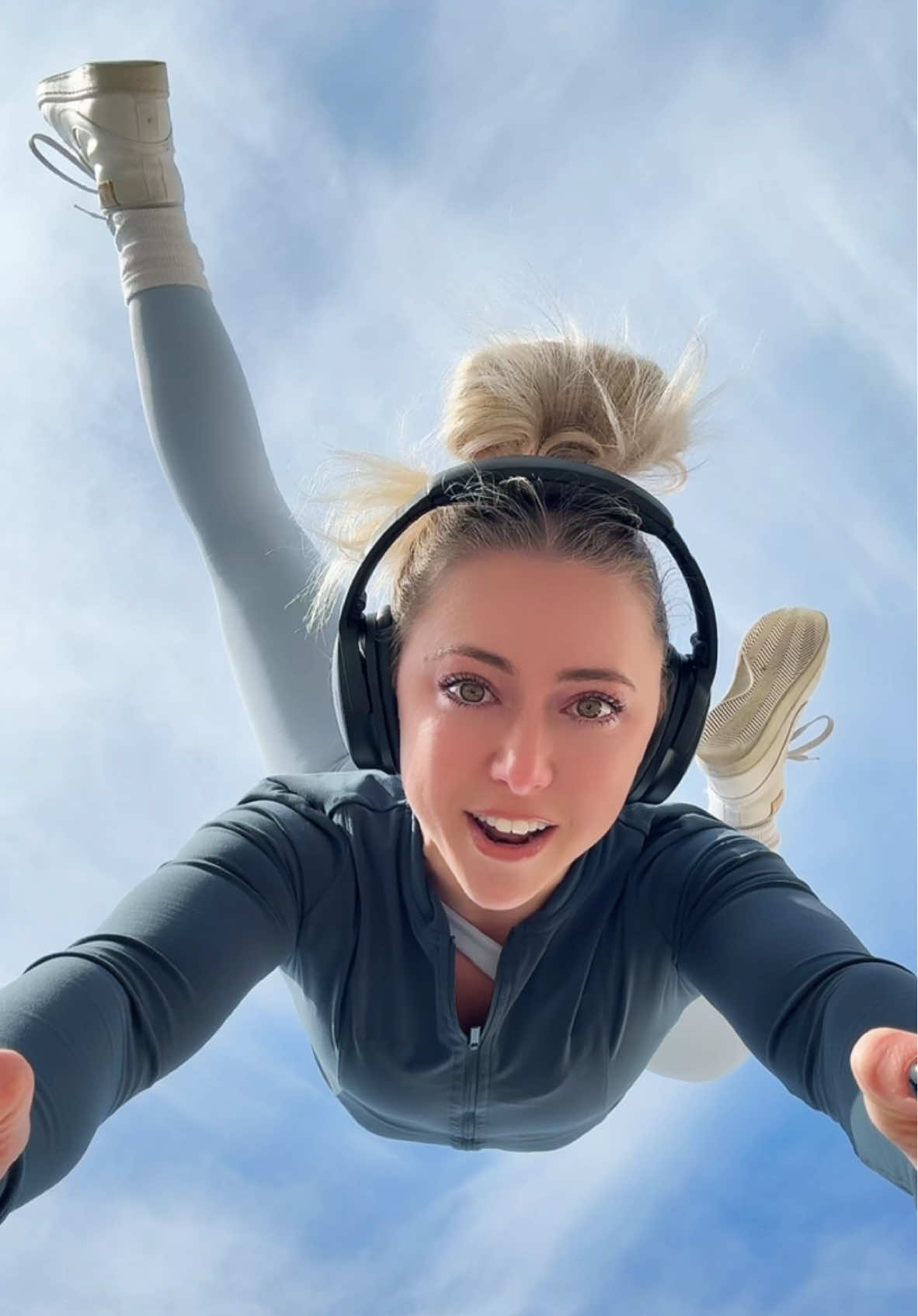 Addicted to this trend.. ‍🔥👾 • [Dc: | zees (@hnzees)