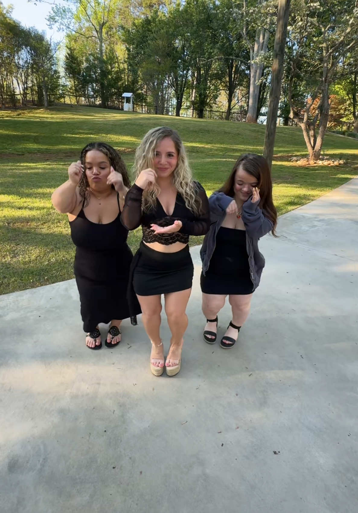 shytayla (@shytayla) - Urlebird