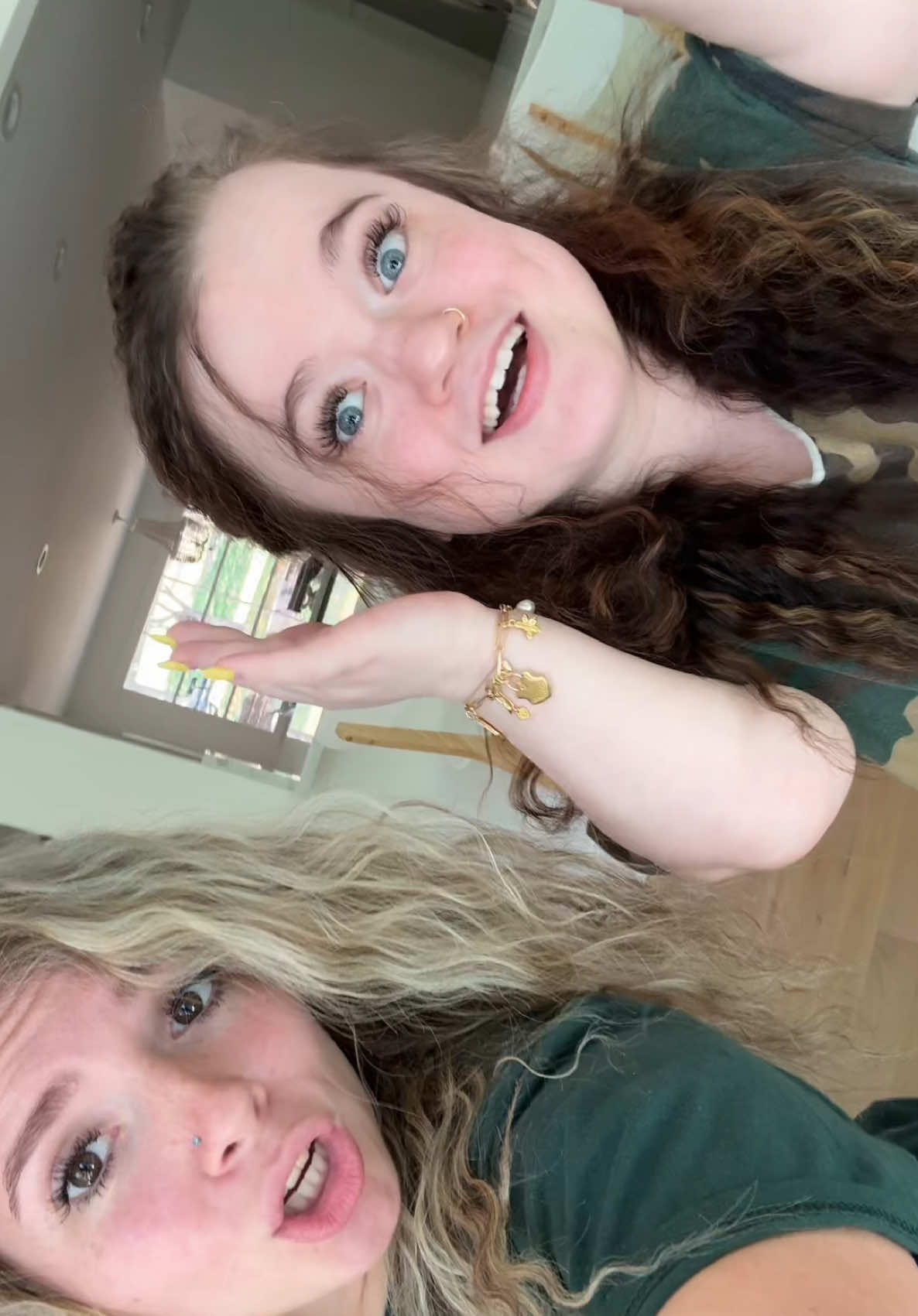 shytayla (@shytayla) - Urlebird