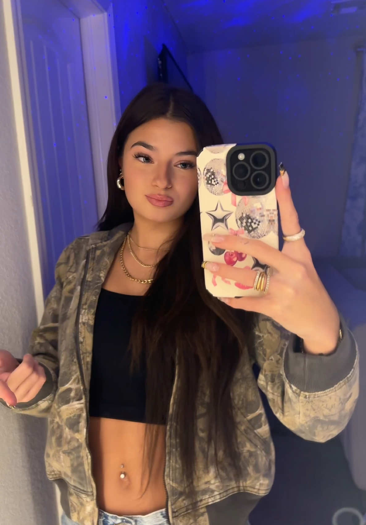 OOTD to paint pottery w the girls 🎀💫👏🏼🧸 | Cass Spinelli (@cass.spinelli)