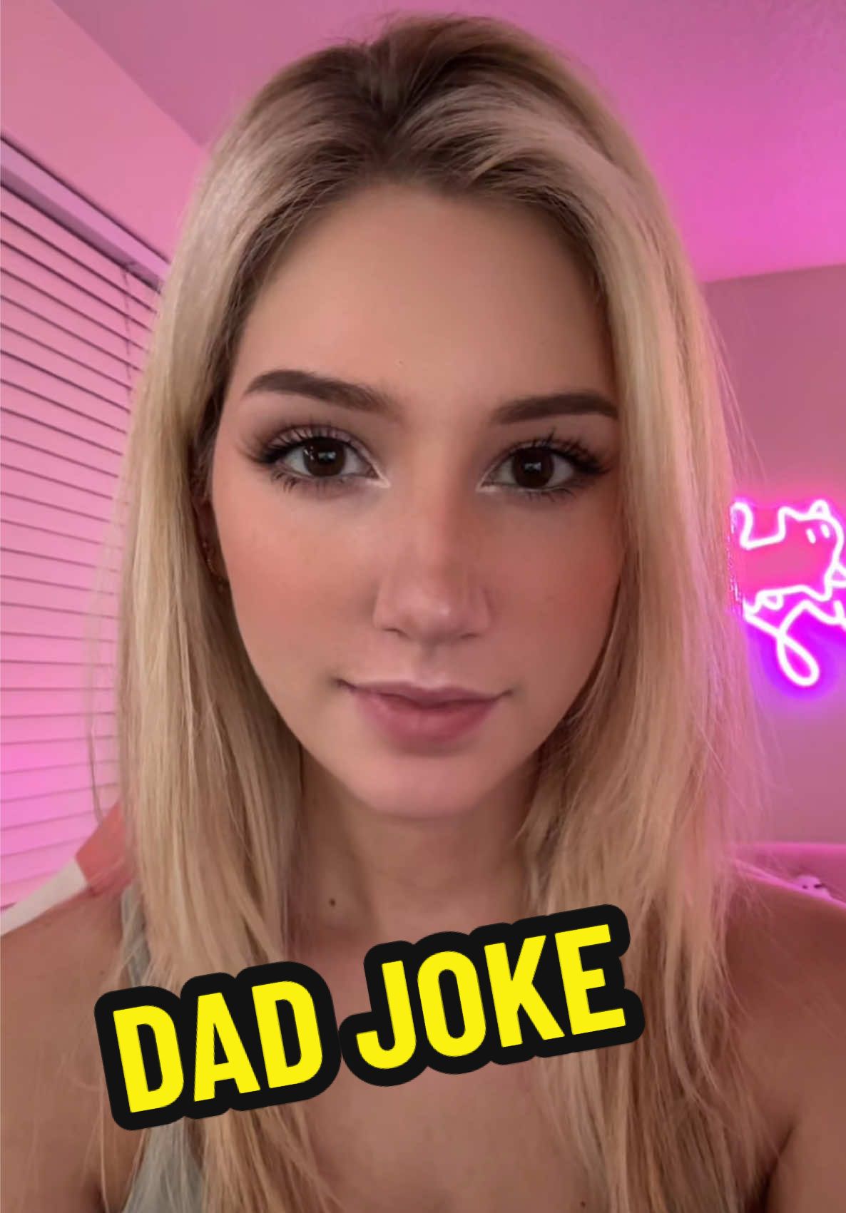 Mejgiey (@mejgieyrose) - Urlebird