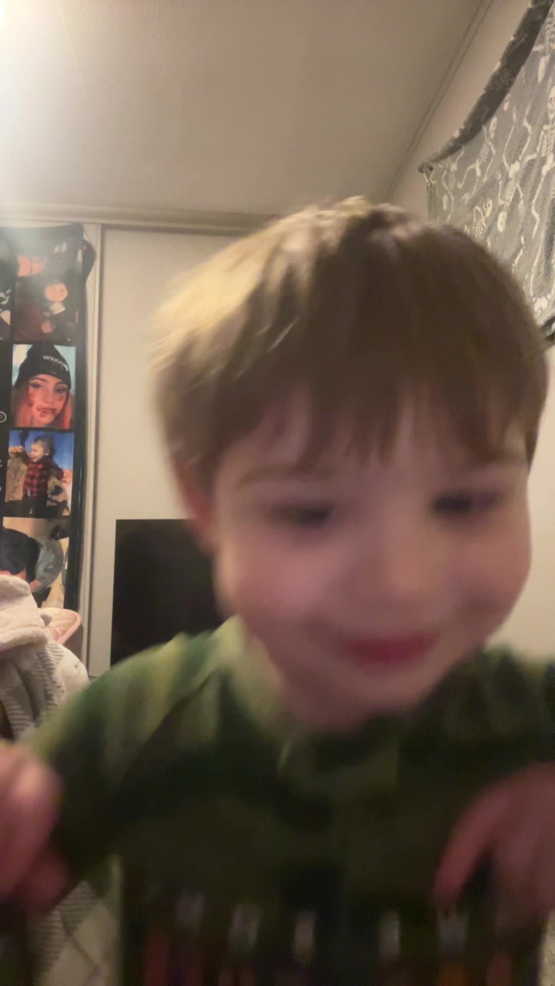 En live tout les soirs sur Twitch : | JBEE🌐 (@jeybeelv)