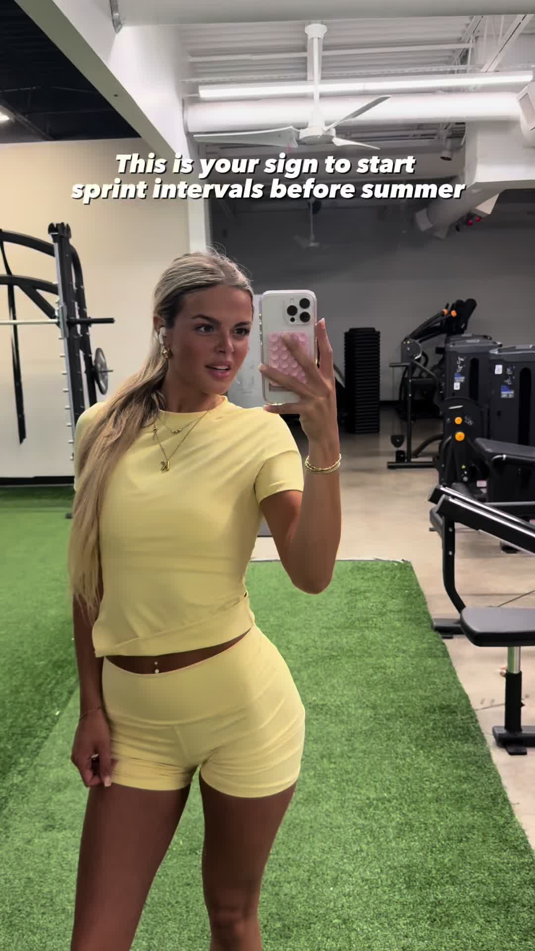 Great way to start a Monday! w a 2024 | Alessandra Liu Official ...