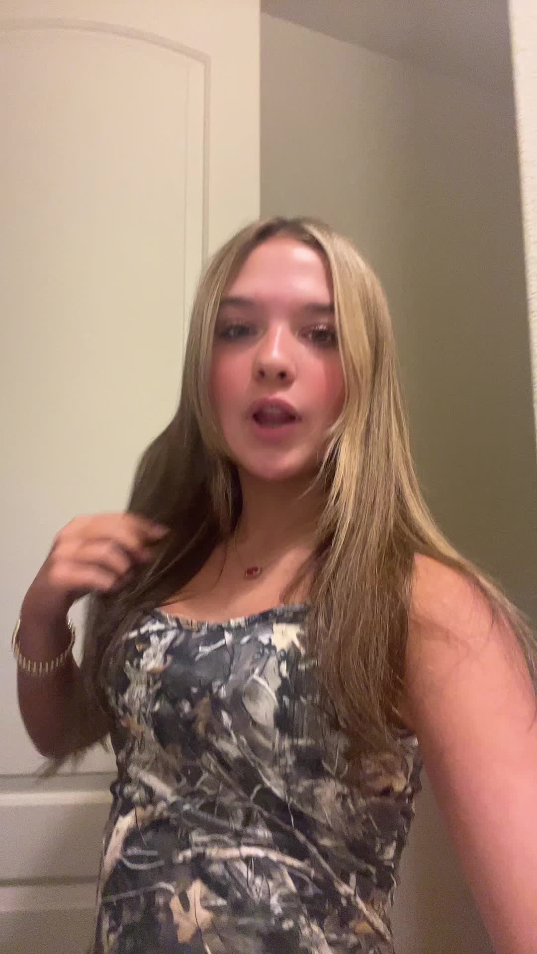 smoking and cooking the hot box #fyp | Kaylee (@kaylee.not.found)